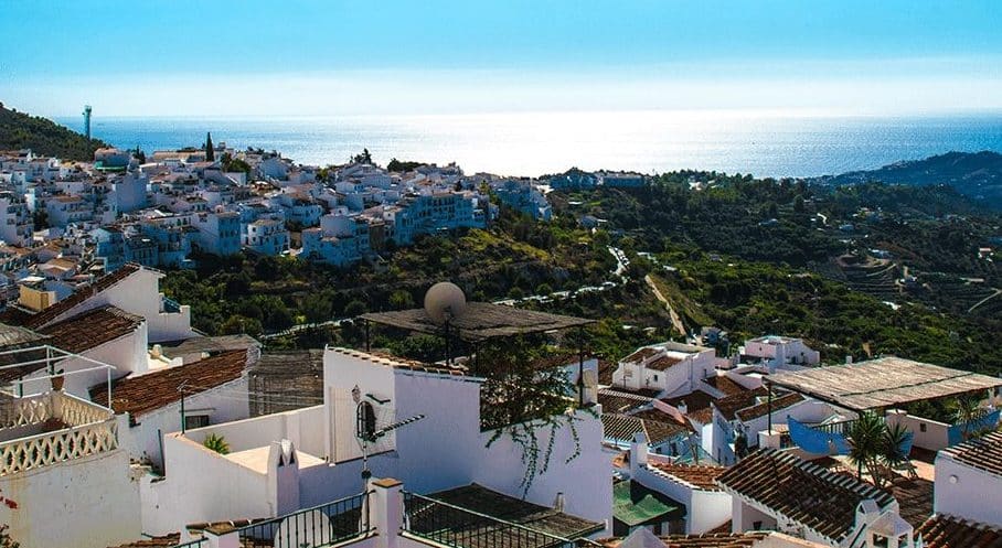 ¡Atención! La A-7207 de Torrox a Cómpeta sigue cerrada: ¿Cuándo abrirán ...